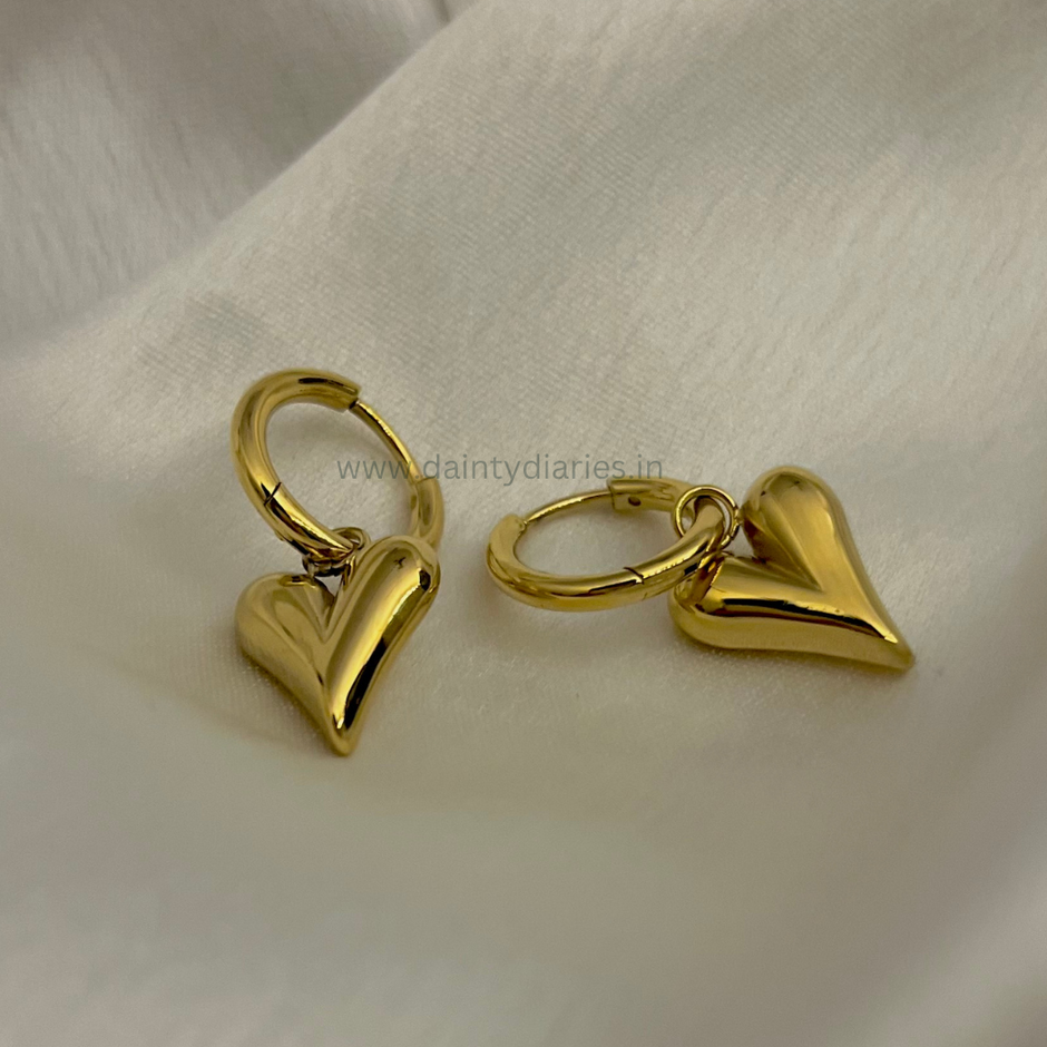 Earrings – Dainty Diaries